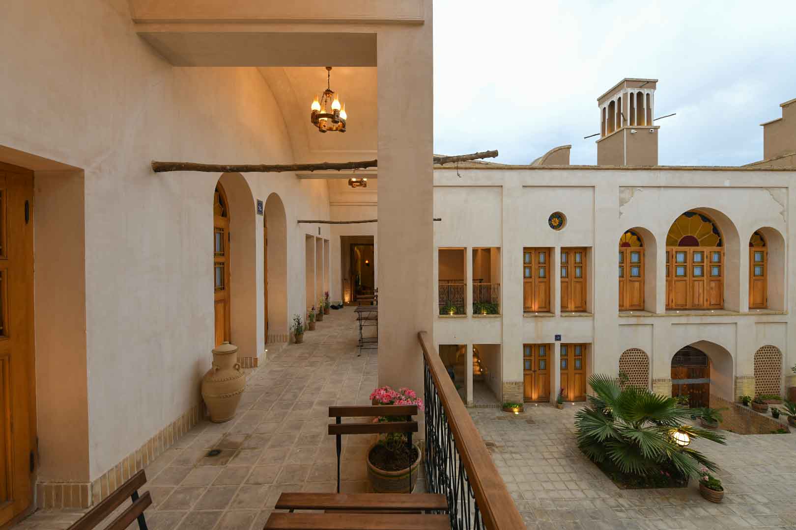 گالری - خانه صبا